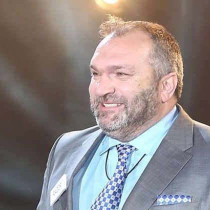 Neil Razor Ruddock - Ex Liverpool & England Defender